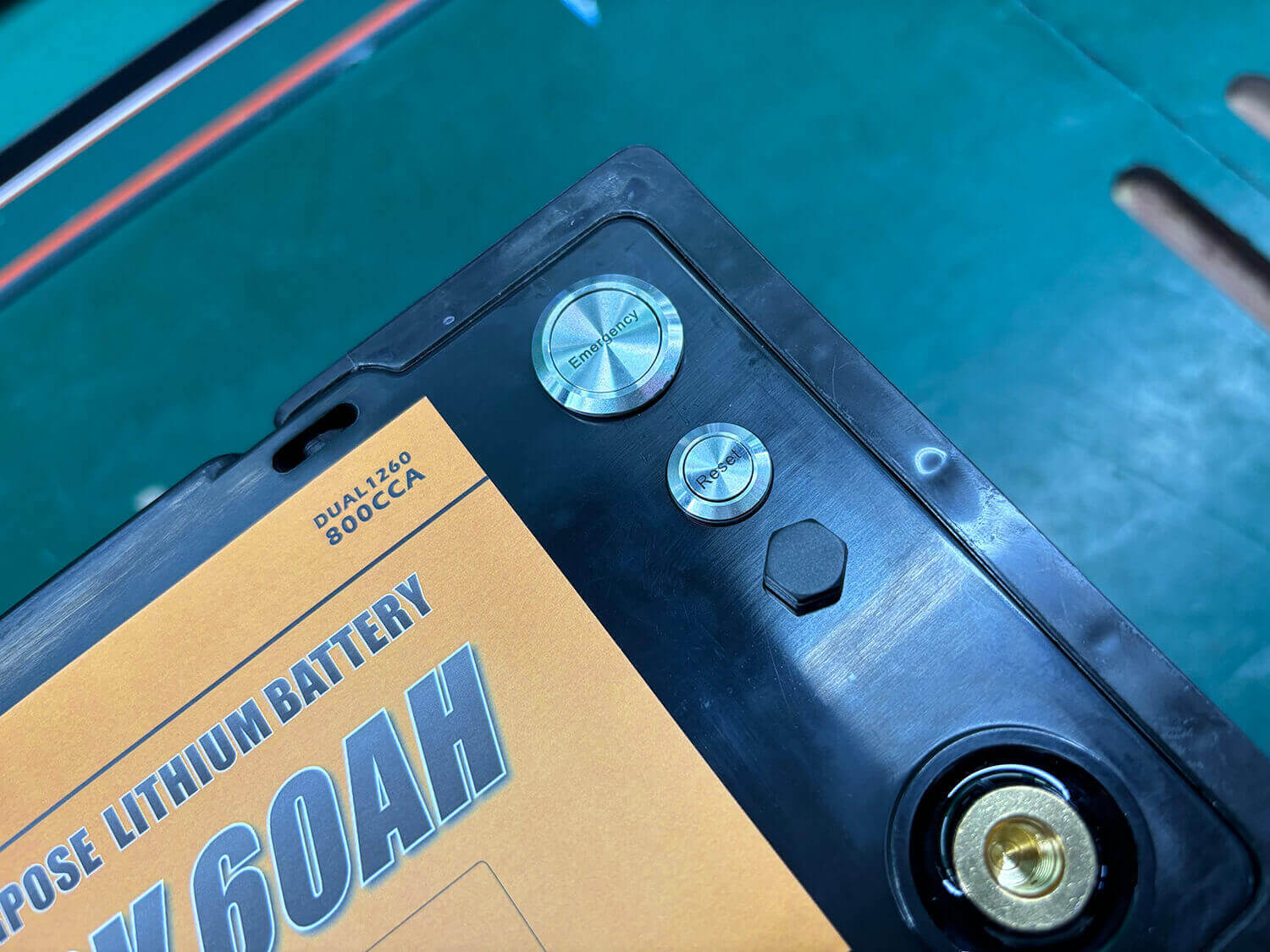 12V 60Ah Dual Purpose Lithium Battery with M8 Terminals – Polinovel